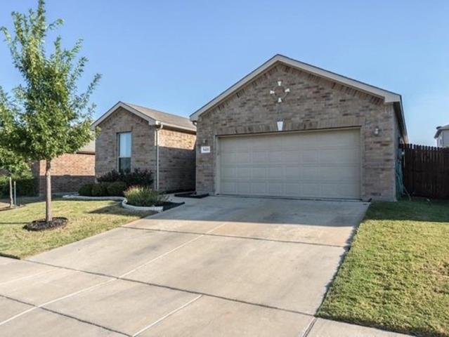 5425 Shady Springs Trl, Fort Worth, TX 76179