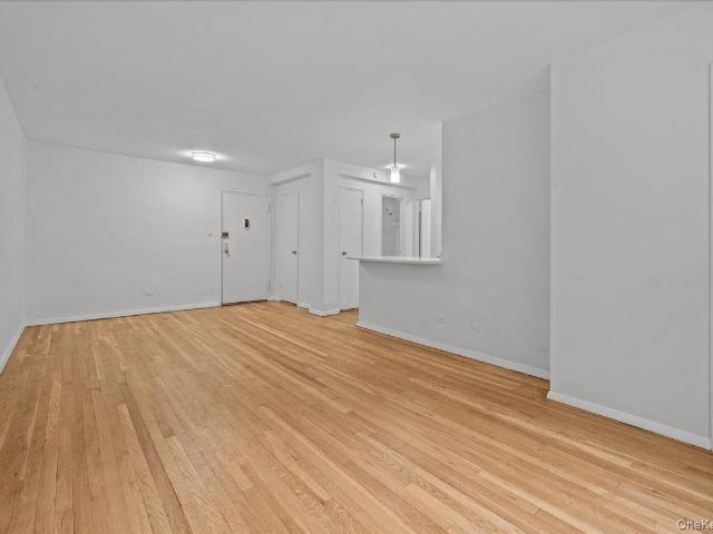 5425 Valles Avenue 2M