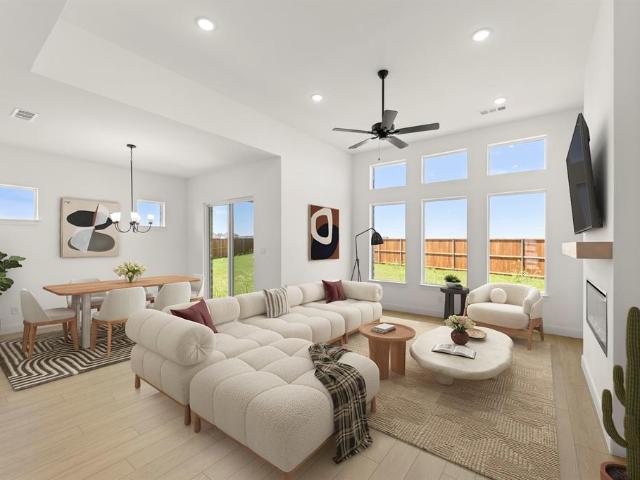5425 Varian Drive