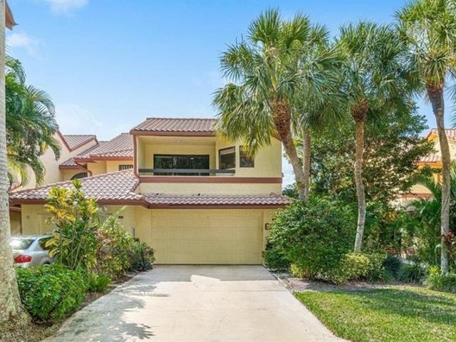 5425 10th Fairway Dr Apt 3, Delray Beach, FL 33484