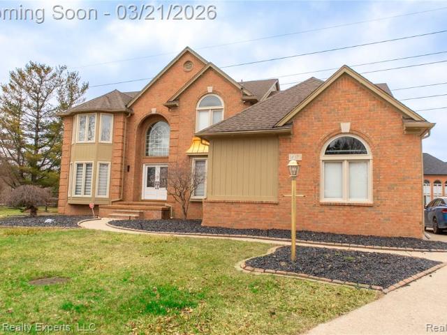 54275 Talon Court