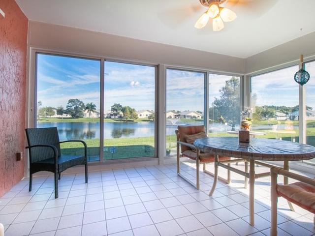 5427 Crystal Anne Dr, West Palm Beach, FL 33417