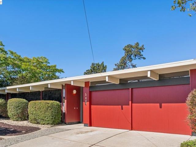 5427 Greenridge Rd, Castro Valley, CA 94552