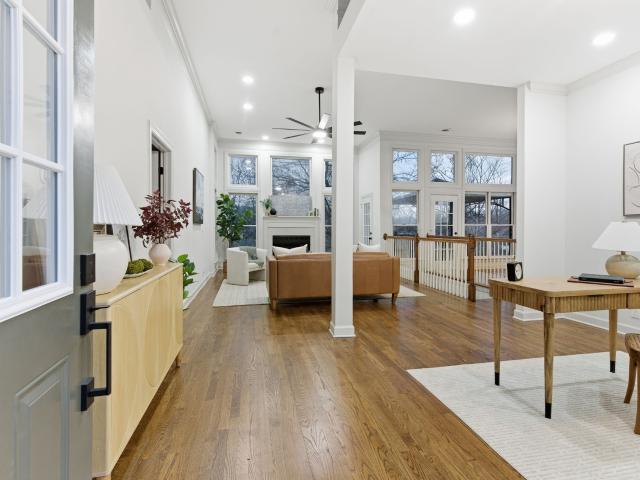 5428 Stone Box Ln