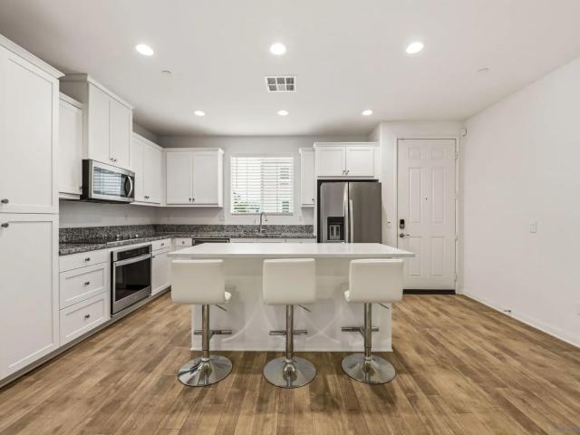 5429 Meridian Pl, Bonsall, CA