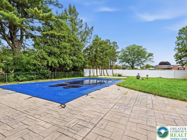 5429 Curtis Drive