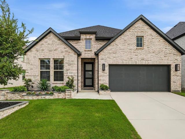 5429 Golden Sun Lane