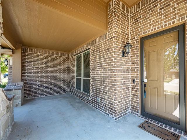 5429 Quiet Woods Trail