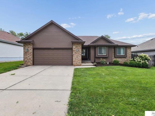 5429 S 56th St, Omaha, NE 68117