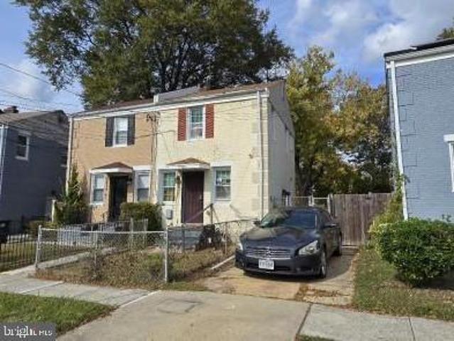 5420 B St SE, Washington, DC 20019 | Compass