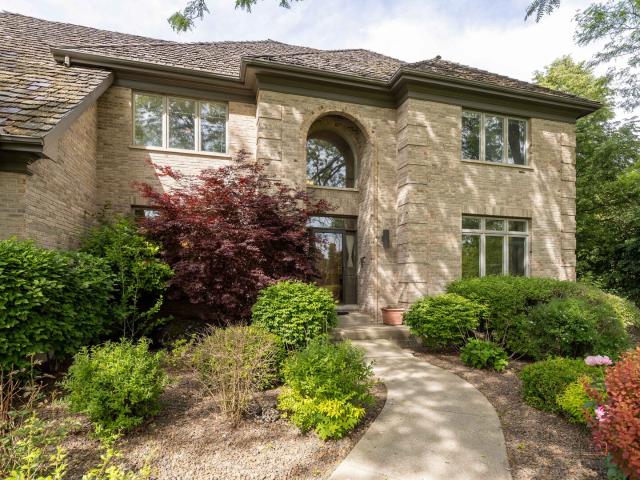 5420 Belmont Court