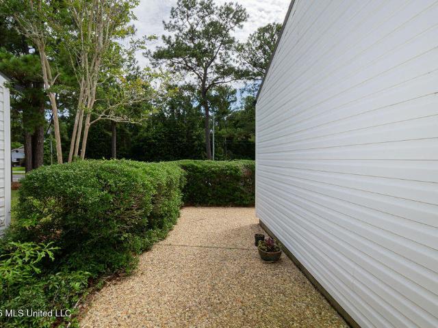 5420 Diamondhead Drive