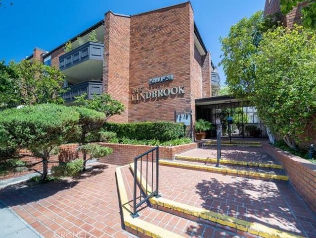 5420 Lindley Ave #11, Encino, CA 91316