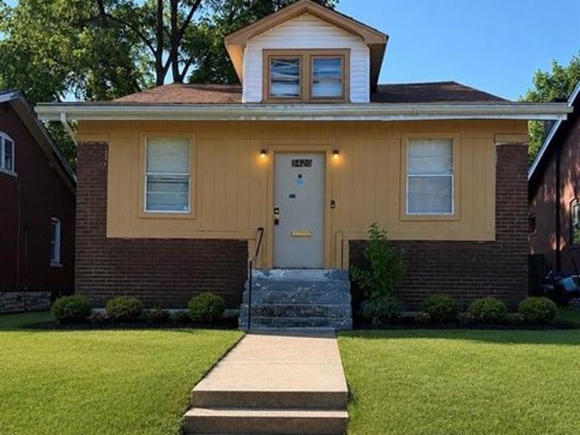 5420 Queens Ave, Saint Louis, MO 63115
