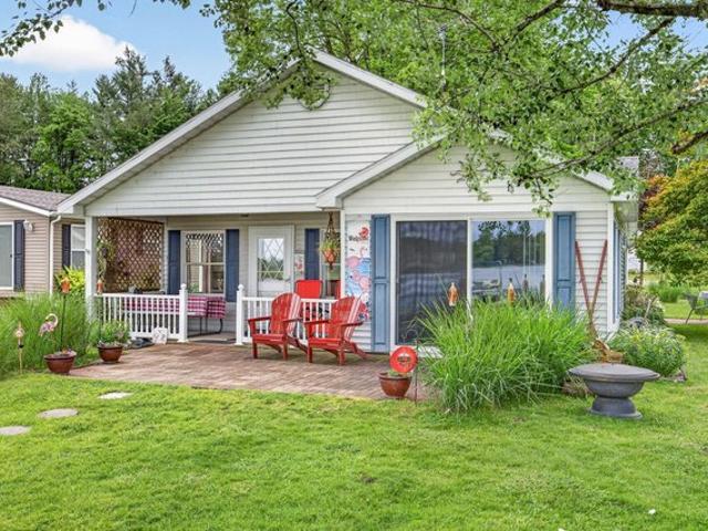 5420 Timberbend Rd, Sears, MI 49679