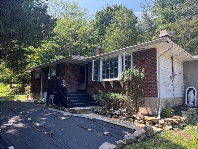 5420 2nd St, Whitehall, PA 18052