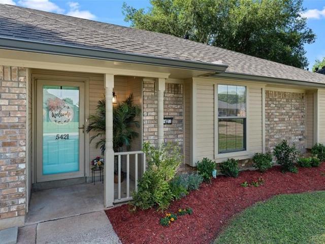 5421 Mulberry Dr, Bossier City, LA 71112