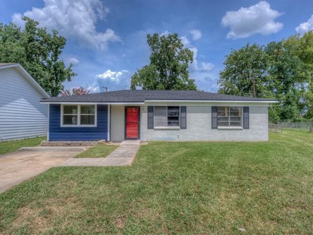 5421 Daffodil Ave, Bossier City, LA 71112