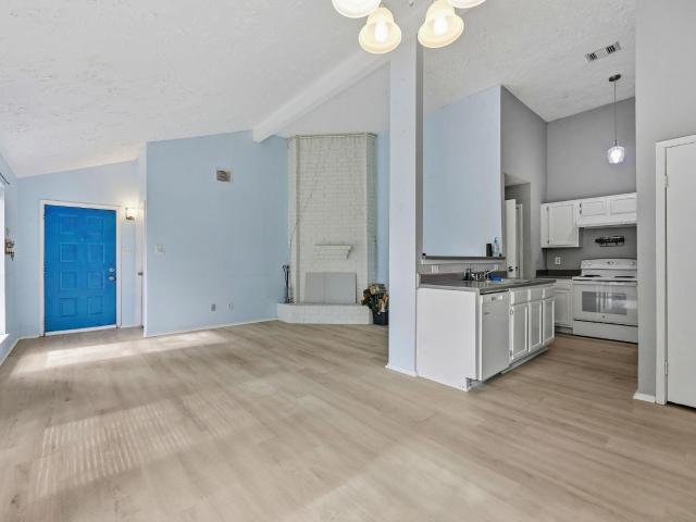 5421 Diane Court
