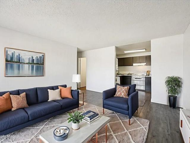 5421 E Harmon Ave, Las Vegas, NV 89122