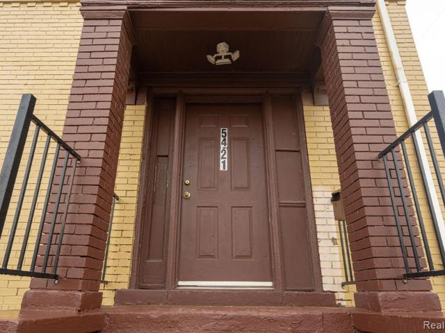 5421 Toledo Street
