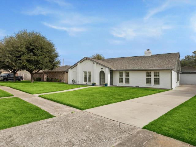 5422 Golf Dr, Houston, TX 77091 | MLS #94173 | Compass