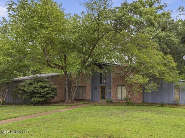 5422 River Thames Rd, Jackson, MS 39211