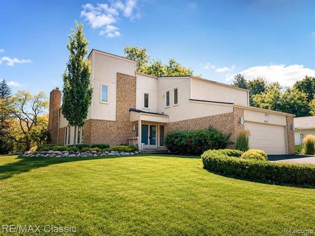 5423 W Bloomfield Lake Rd, West Bloomfield Township, MI 48323