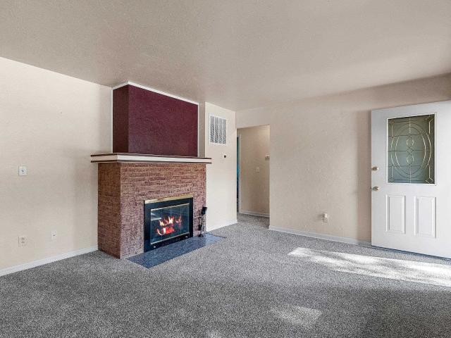 542 clover lane