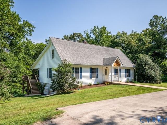 542 Ampthill Rd, Cartersville, VA 23027