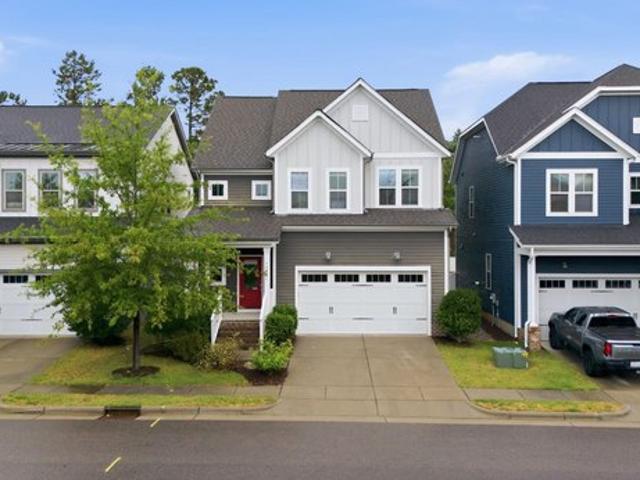 542 Beacon Ridge Blvd, Chapel Hill, NC 27516