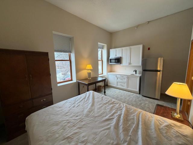 542 Benson Avenue SW # 228