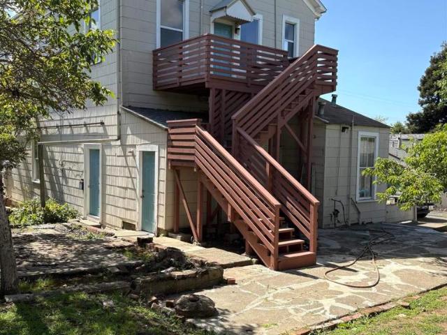 542 Grant St