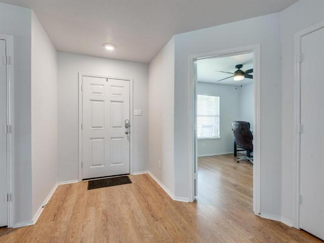 542 Del Mar Drive