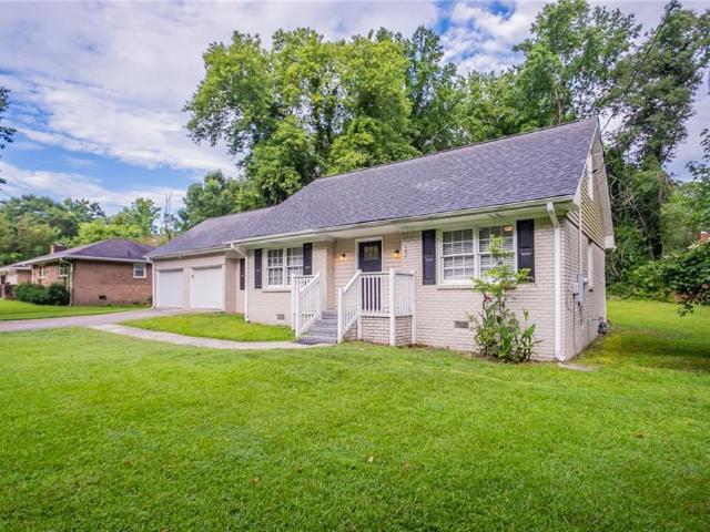 542 Hasty Dr, Lithia Springs, GA 30122 | MLS #7737 | Compass