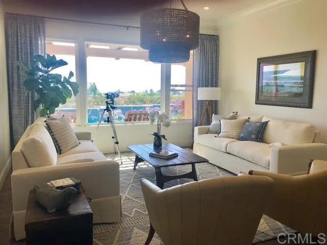 542 Hidden Ridge Court