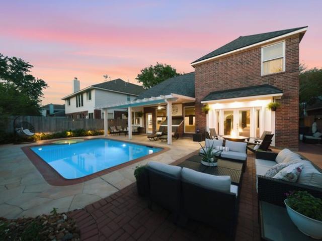 542 Ivy Cross Ln, Sugar Land, TX 77479