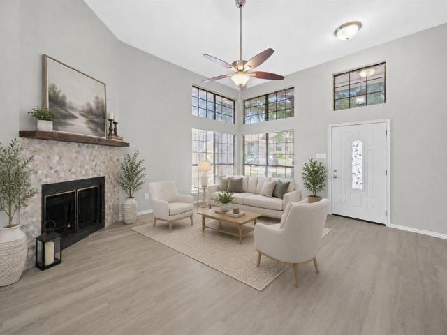 542 Oxbow Street