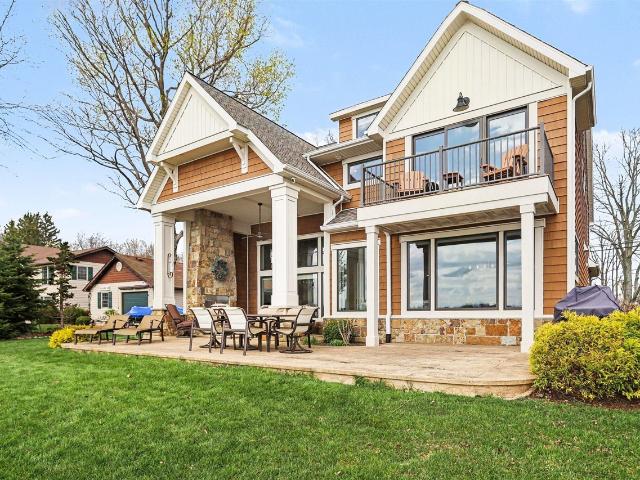 542 Lake Drive