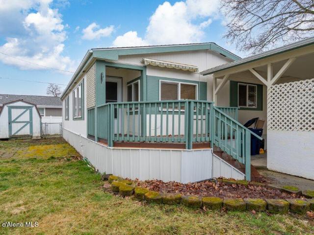 542 Myriah Loop, Coeur D'Alene, ID 83815 | MLS #26 1586 | Compass