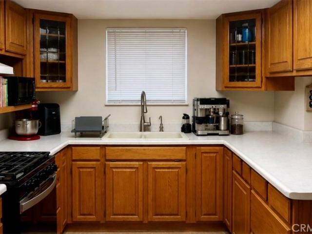 542 N 4th