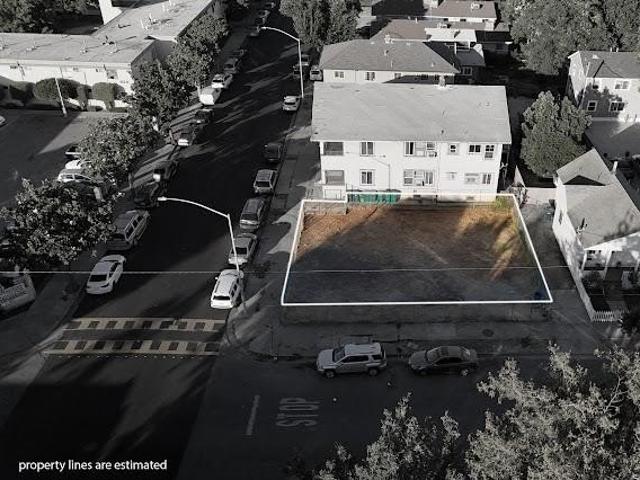 542 N American St, Stockton, CA 95202