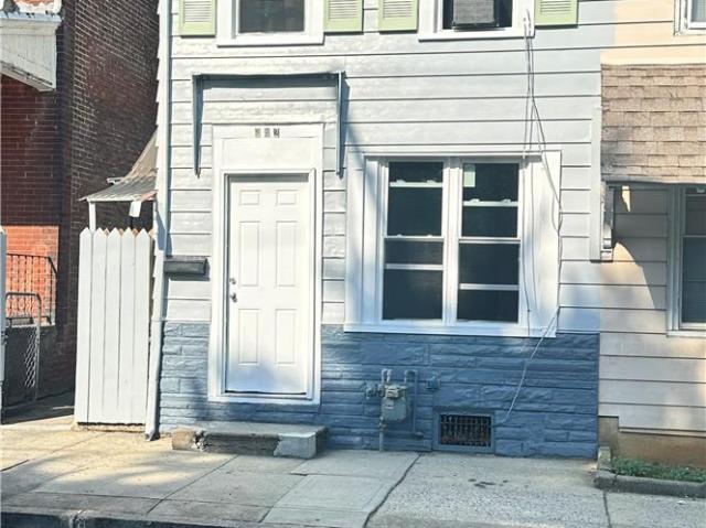 542 N New Street