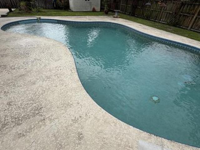 542 NW LA Brea Ave, Port Saint Lucie, FL 34983