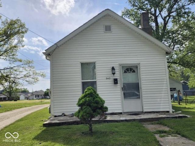 542 S Wall St, Winchester, IN 47394