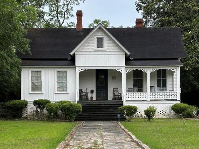 542 S Main St, Ashburn, GA 31714