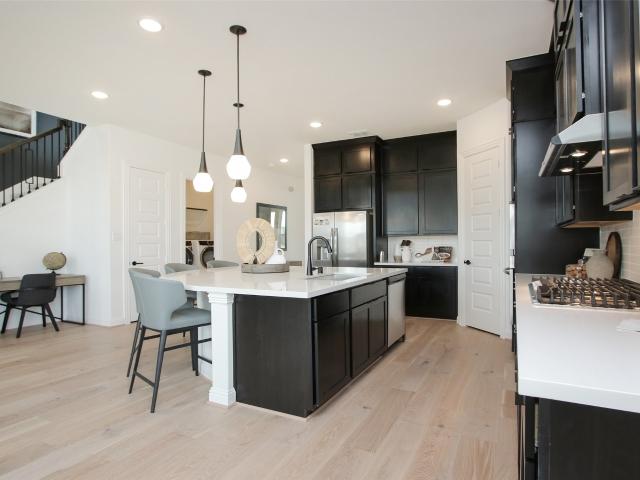 542 stream bend way