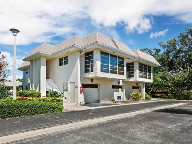 542 Sutton Pl, Longboat Key, FL 34228