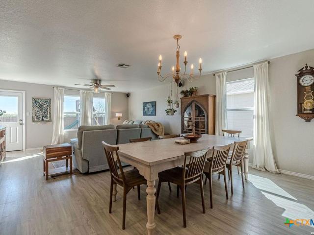 542 Summersweet Rd