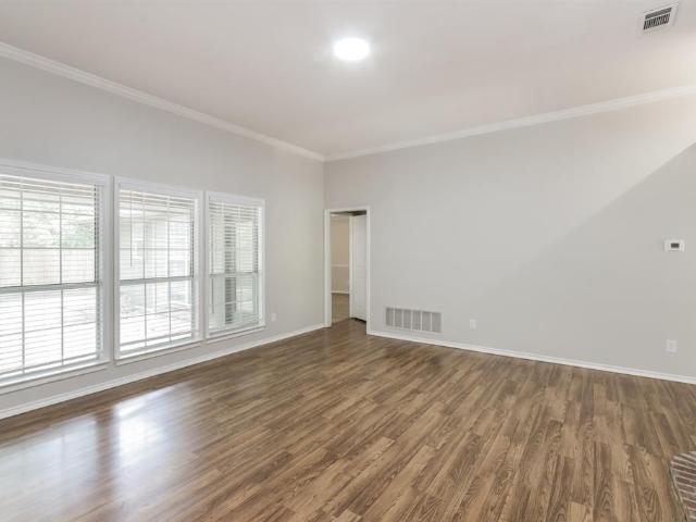 542 Renee Lane